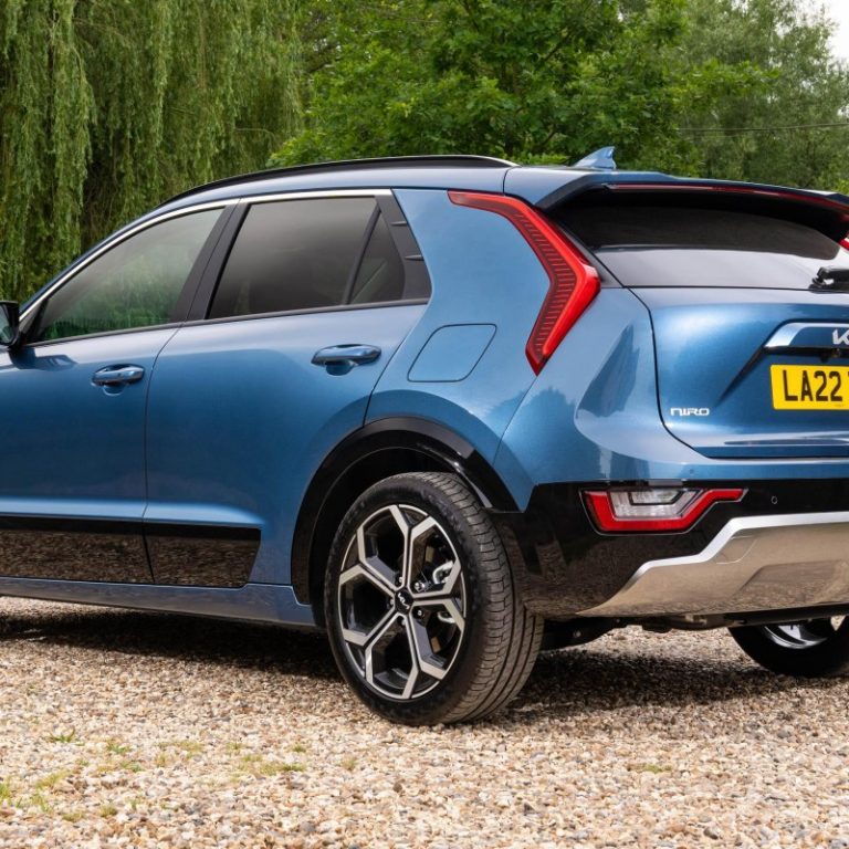 What Does Liters in an Engine Mean? Understanding Engine - AutoMoto